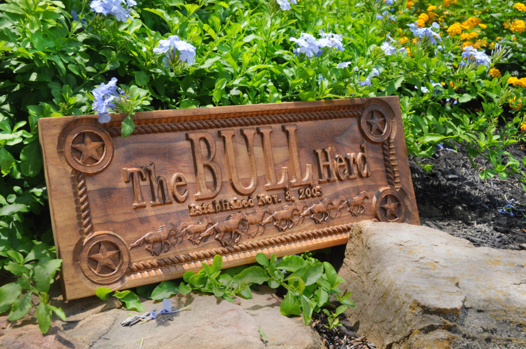 Family Name Plaque Western – 24×9.5″ – WoodWerx.com